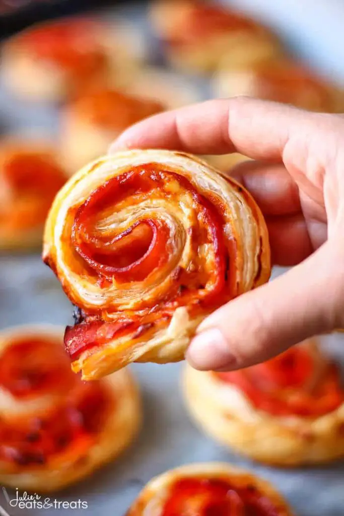 The Best Puff Pastry Appetizer To Make For Parties (3 ingredient recipe)
