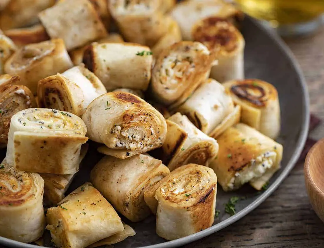 43 Housewarming Party Appetizers So Simple, You’ll Actually Enjoy Hosting!