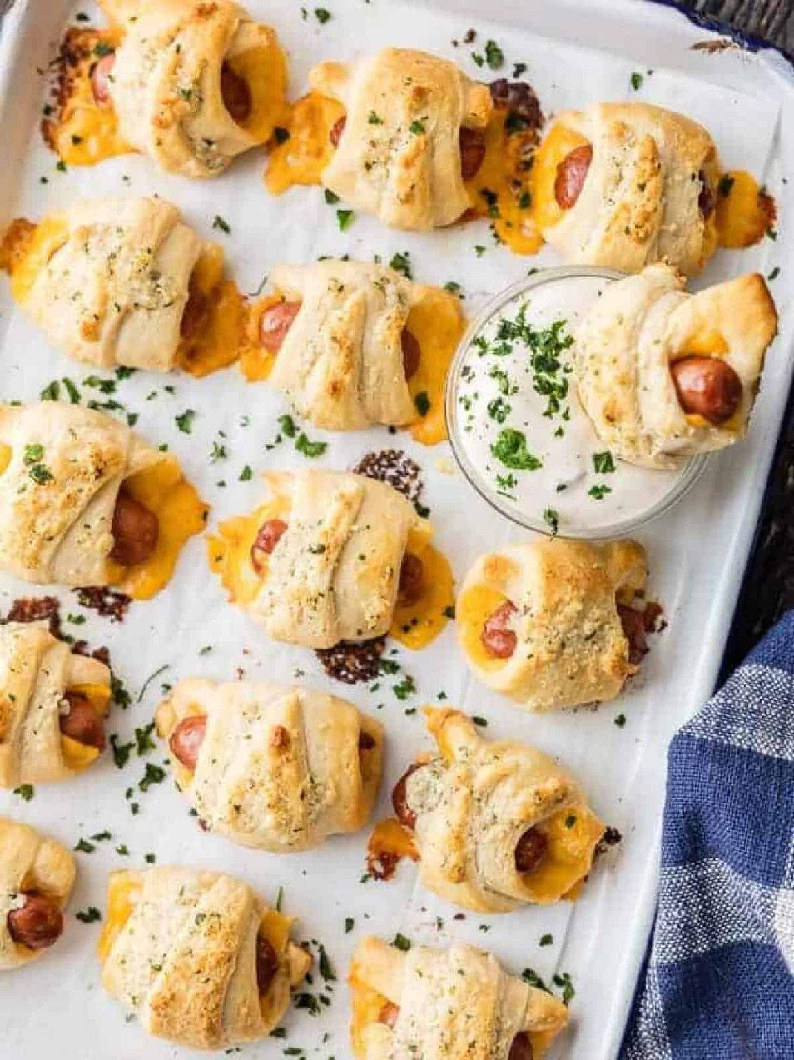 15 Best Pigs in a Blanket Recipe Variations (+ easy homemade dips for ...