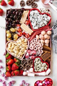 22 Valentines Food and Snack Board Ideas For Valentine's Day ...