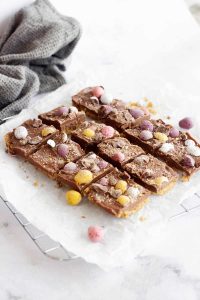 21+ No Bake Easter Desserts That Win The Holiday (easy recipes!)